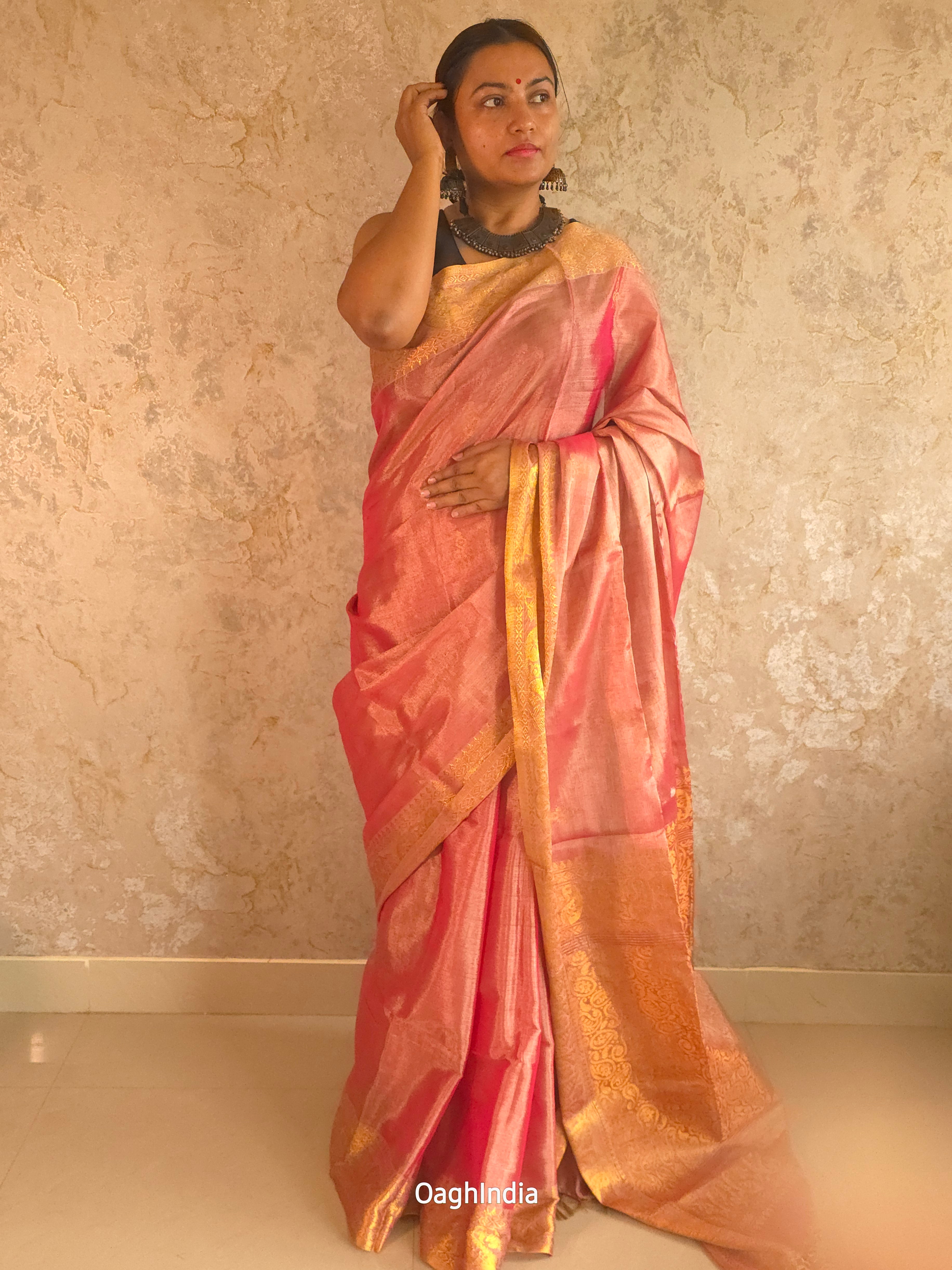 Heera : Pure Handloom Tissue Kanjivaram Saree(Rose Pink, Gold) – Oagh India